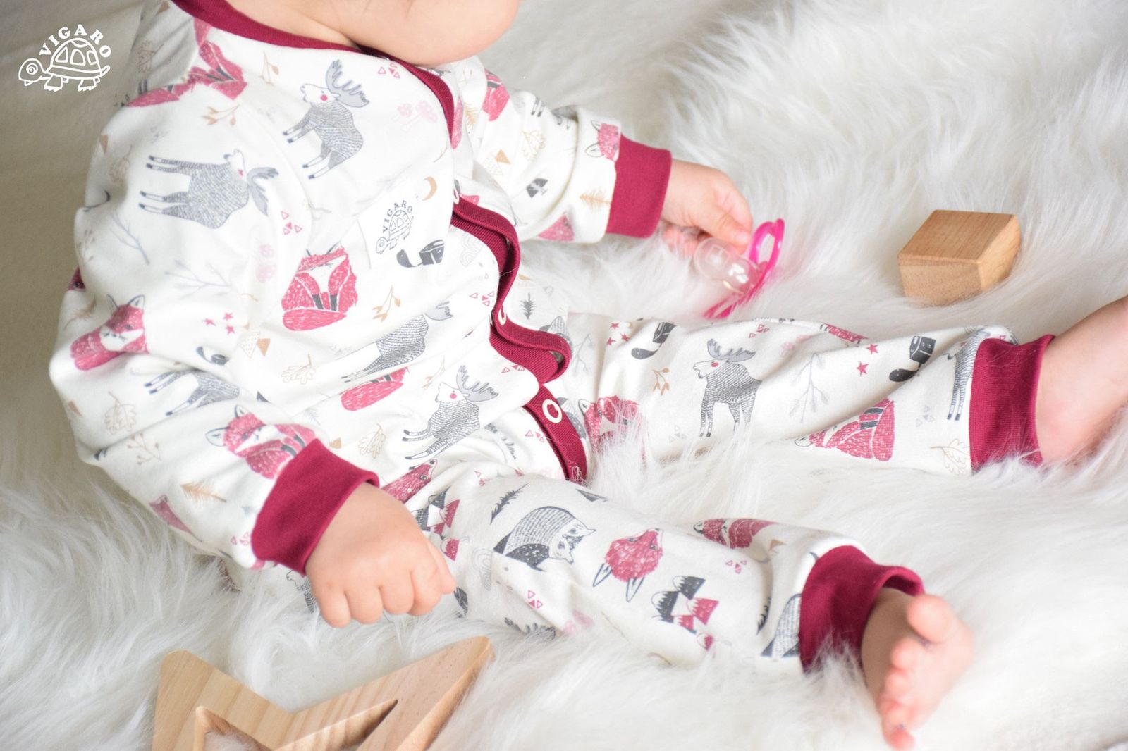 OUT NOW: Der Jolly Strampler für die Kleinsten! - Lybstes.